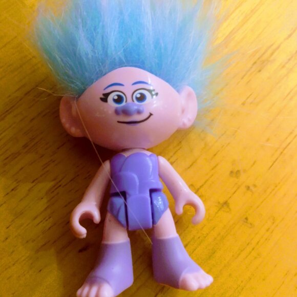 Dreamworks | Toys | Dreamworks Trolls Toy Figure | Poshmark